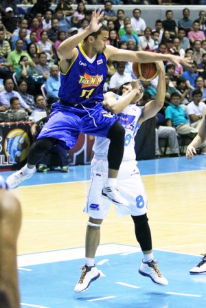 Talk ’N Text shuts down San Mig Coffee, keeps top spot | Inquirer Sports