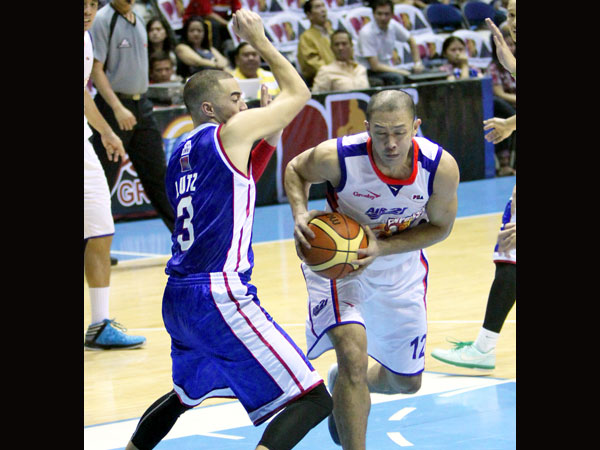 Lowly Air21 humbles Petron Blaze | Inquirer Sports