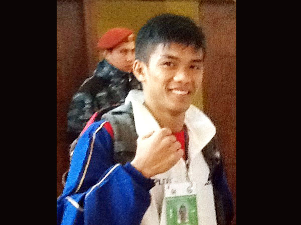 Neophyte Bornea makes it to World Youth Boxing semis | Inquirer Sports