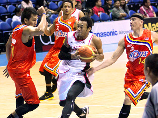 PBA: Alaska back in the semis after rout of Meralco | Inquirer Sports