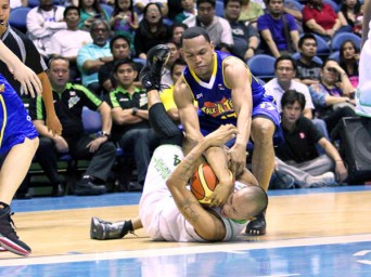 Talk 'N Text sinks GlobalPort | Inquirer Sports