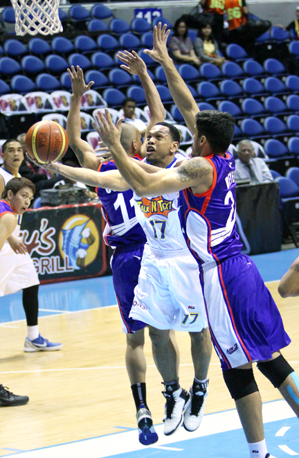Air21 guns for piece of lead vs Talk ‘N Text | Inquirer Sports