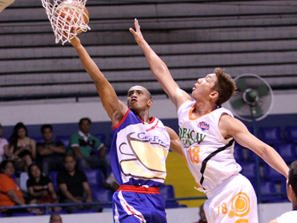 PBA D-League: Waves drown Bakers | Inquirer Sports
