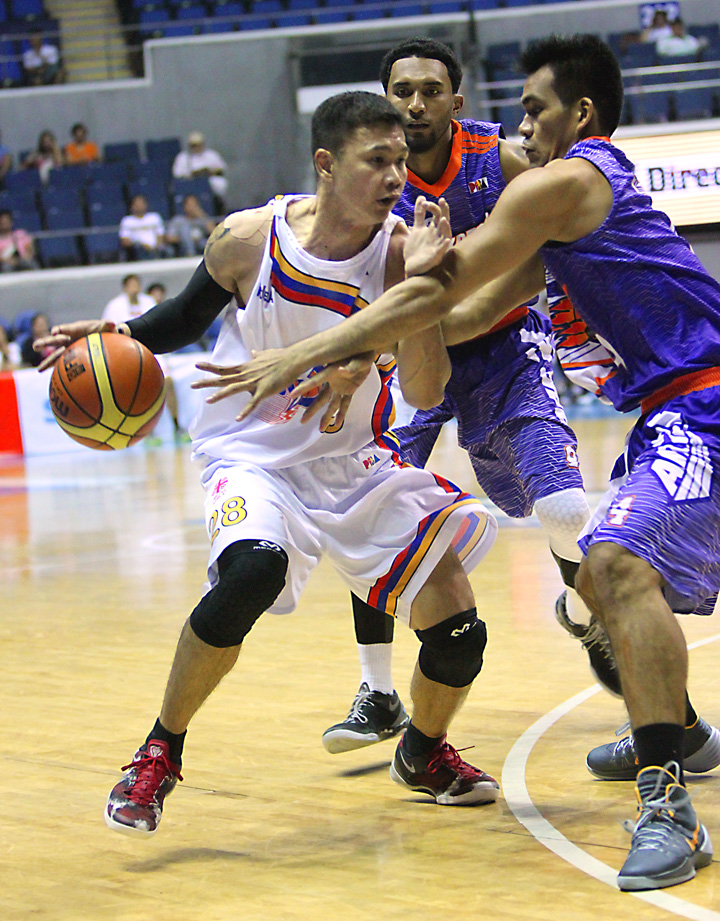 PBA: Meralco zaps Air21 behind Wilson's career game | Inquirer Sports