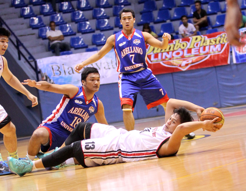 Cruz stars as Blackwater routs Arellano-Air21 | Inquirer Sports