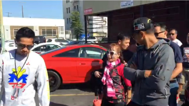 'Mommy D' makes heads turn as she arrives at Wild Card | Inquirer Sports