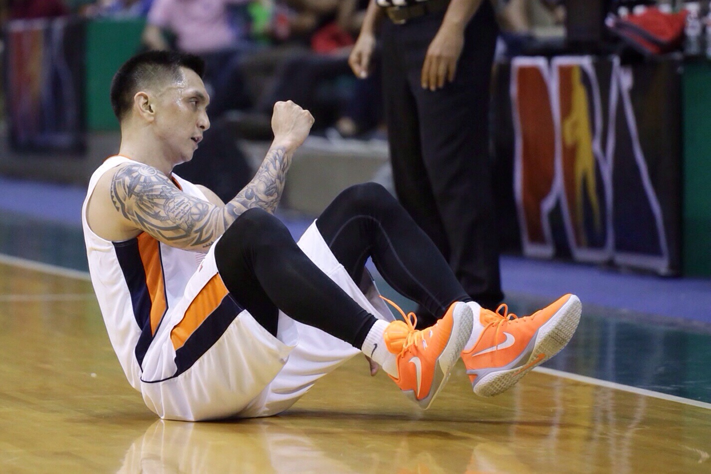 Alapag on latest milestone: I'll trade all of those for wins | Inquirer ...