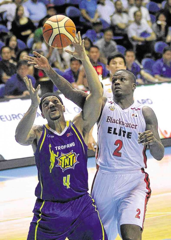 Compton excited as Aces fight Elite | Inquirer Sports