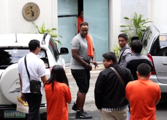 Drug rap filed vs ex-PBA player Dorian Peña | Inquirer Sports
