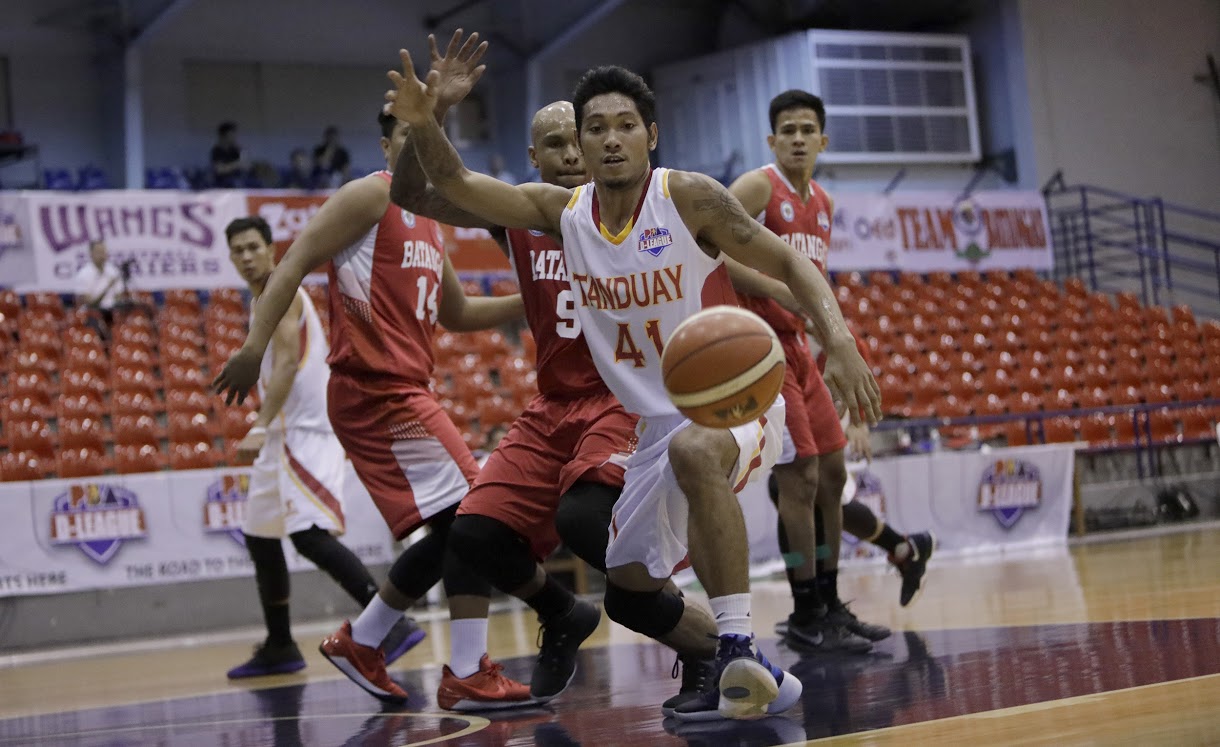 Tambeling regains confidence, hot hand to lead Tanduay | Inquirer Sports