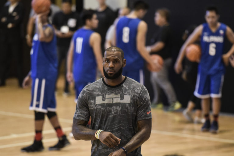 GALLERY: LeBron James trains Gilas Pilipinas | Inquirer Sports