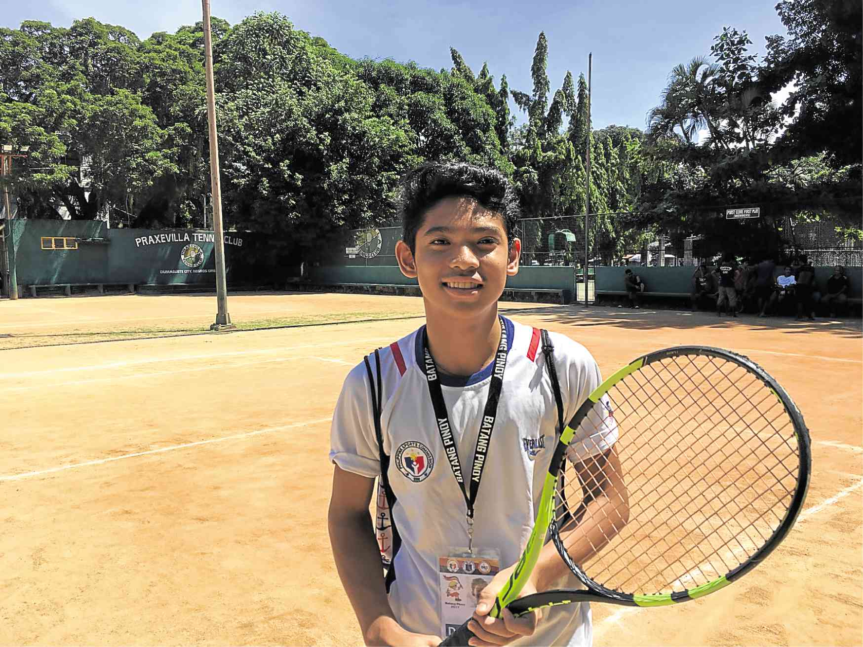Overage athlete is Batang Pinoy’s youngest tennis official | Inquirer ...
