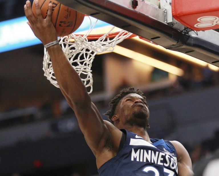 Butler carries Wolves in 4th to outlast Clippers | Inquirer Sports