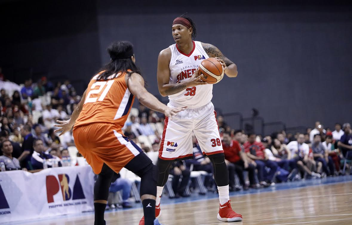 Meralco spoils Devance's return with win over Ginebra | Inquirer Sports