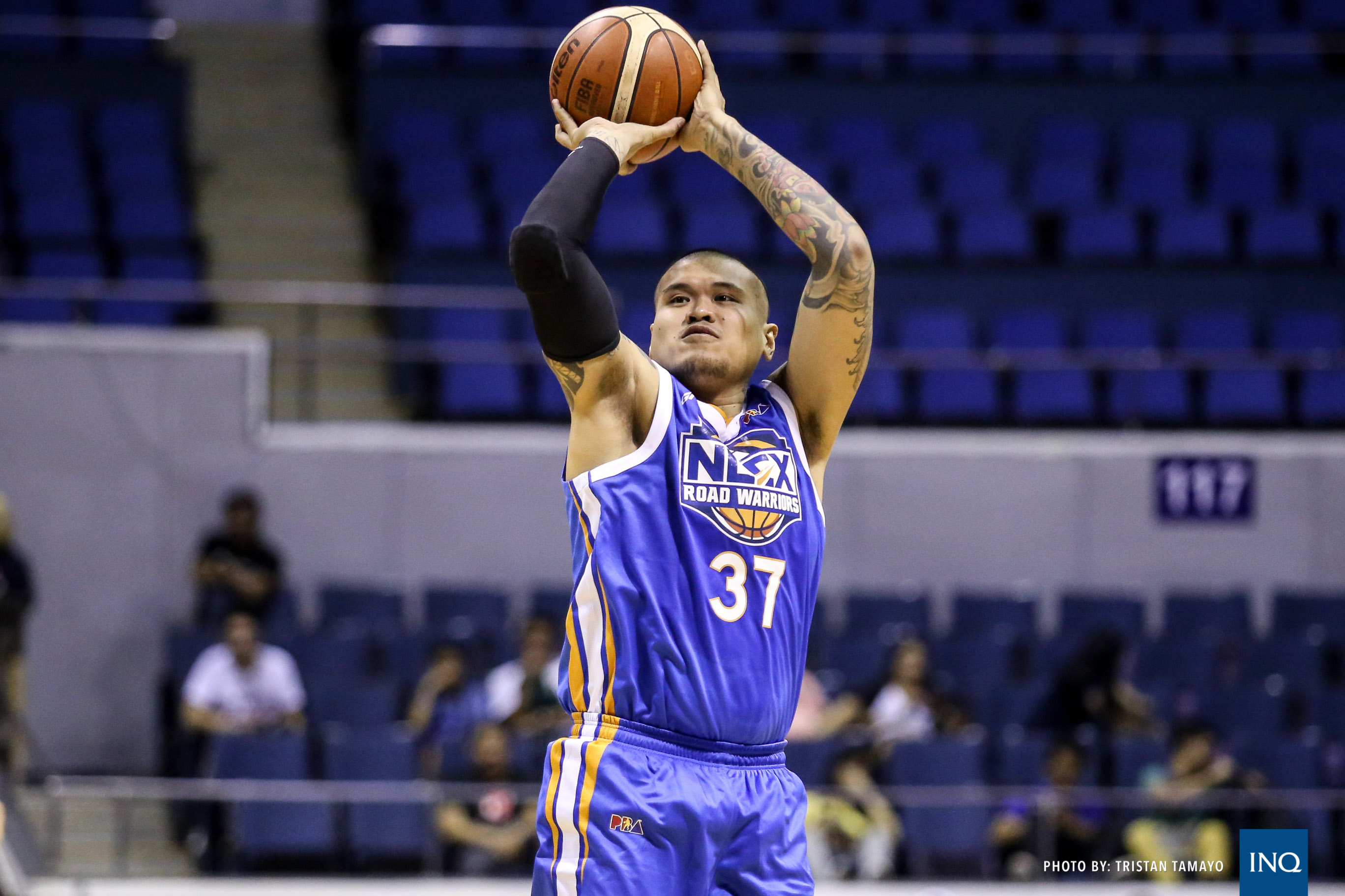 JR Quiñahan draws cheers at Cebu EASL stop