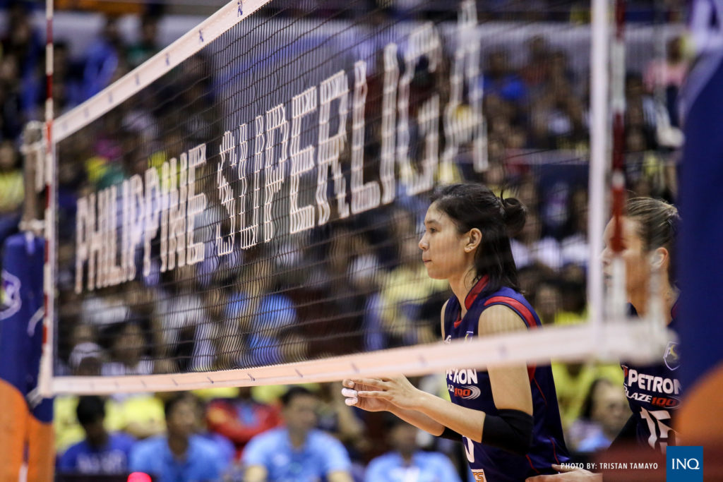 GALLERY: Petron gets back at F2 Logistics for PSL championship | Inquirer Sports