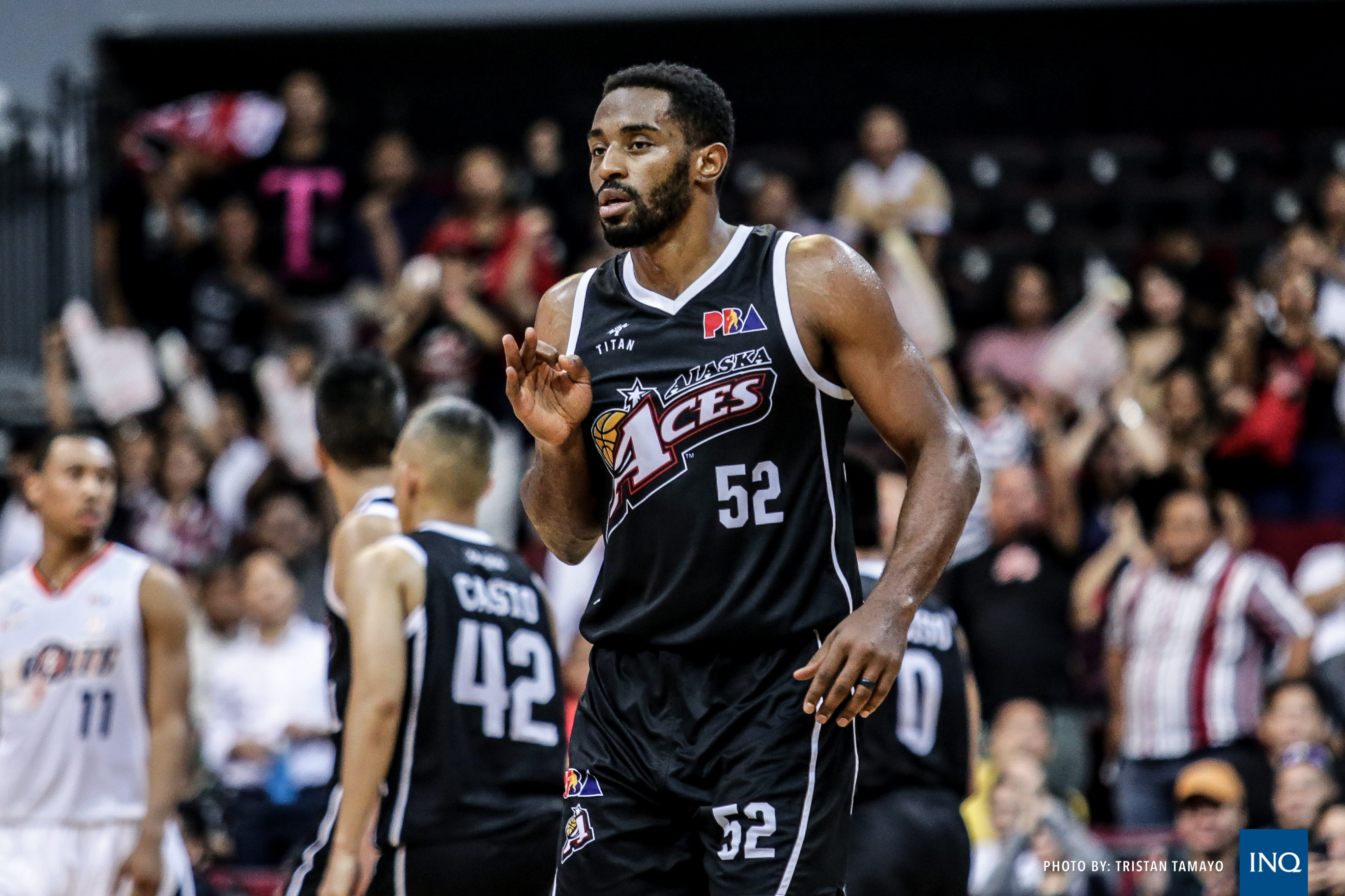 Mike Harris shares blessing after Game 3 win, takes street kids to ...