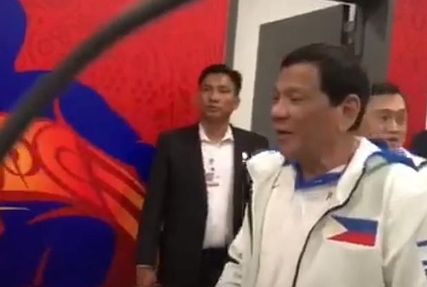 Duterte meets Gilas players in China: ‘We are praying for your victory ...