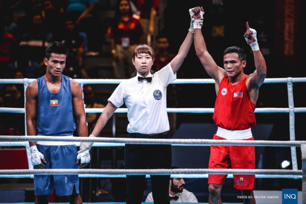 SEA Games: Charly Suarez stops Burmese foe, advances to boxing semi ...