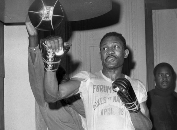 Curtis Cokes, Hall of Fame welterweight champion, dies at 82 | Inquirer ...