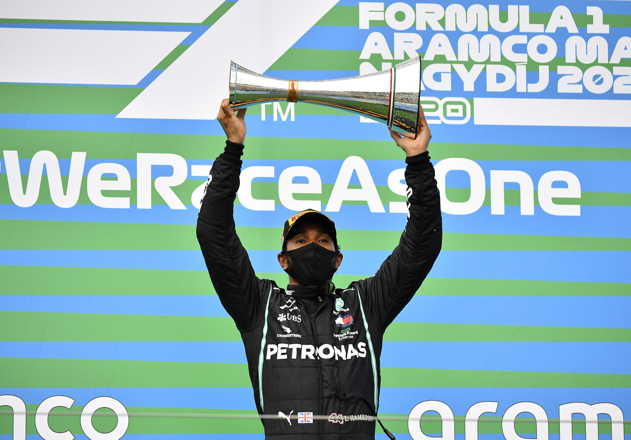 Hamilton wins 8th Hungarian GP to equal Schumacher F1 record | Inquirer ...