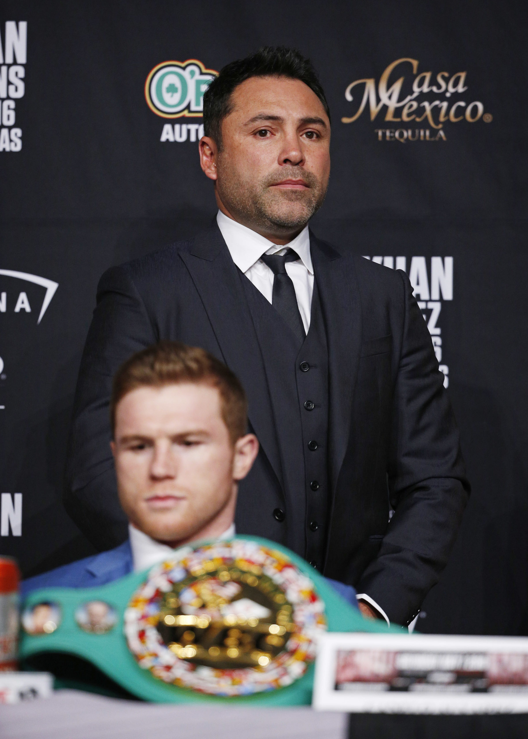 Canelo Alvarez sues promoter De La Hoya and DAZN streaming | Inquirer ...