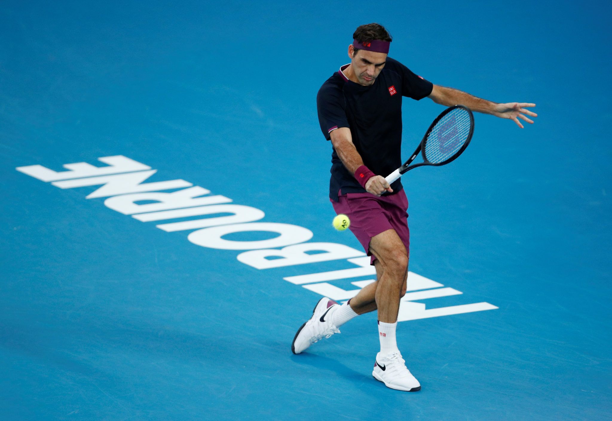 Federer training, committed to playing Australian Open | Inquirer Sports