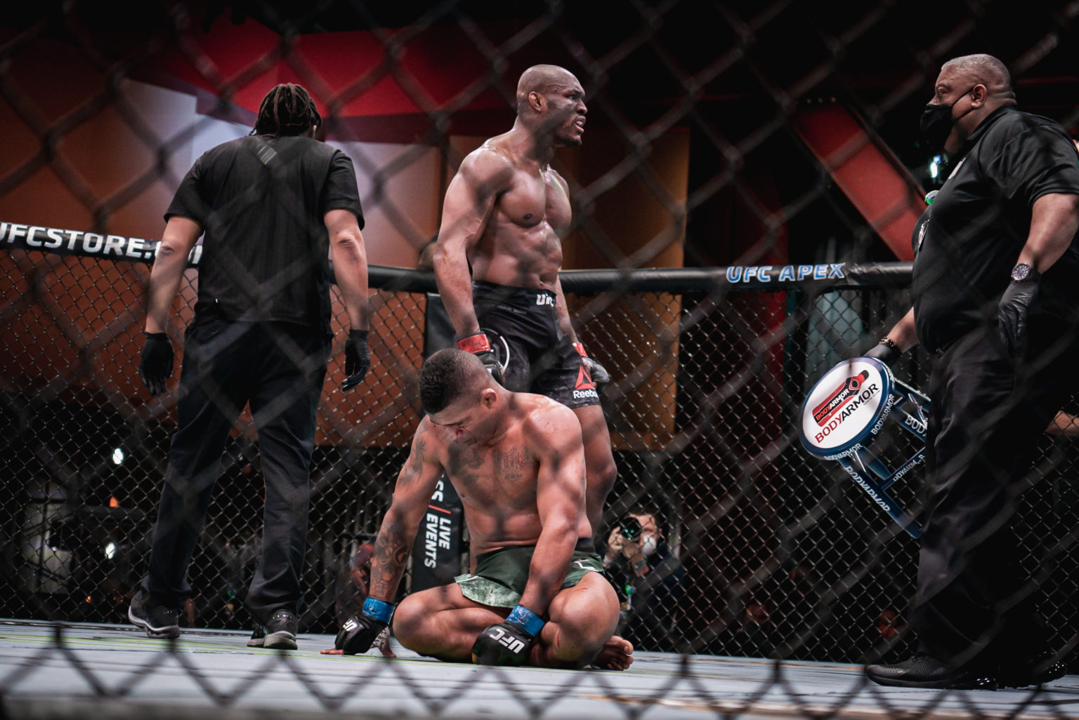 Kamaru Usman extends UFC reign with Gilbert Burns knockout | Inquirer ...