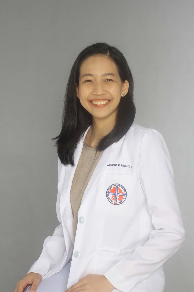 Former La Salle setter Mika Esperanza now a licensed doctor | Inquirer ...