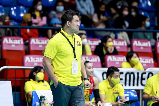 Benson Bocboc to coach F2 Logistics in PVL Reinforced Conference ...