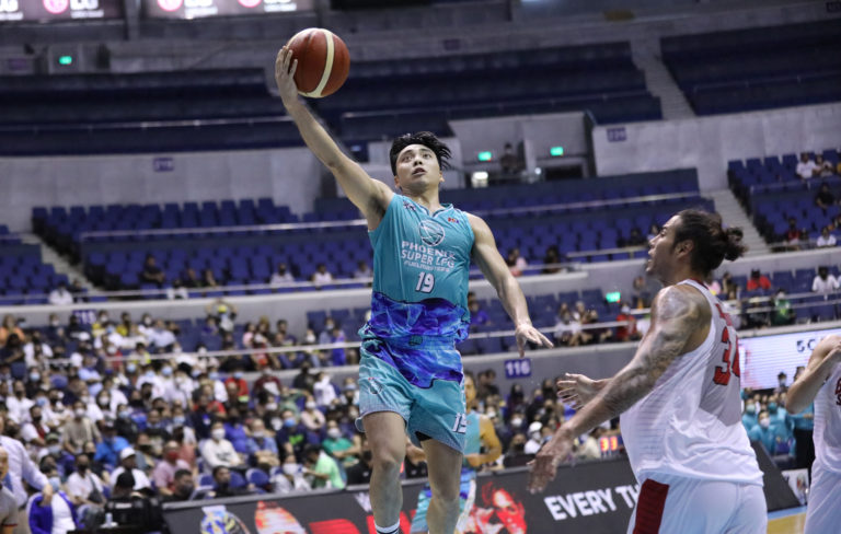 PBA: Tyler Tio continues stellar showing for Phoenix | Inquirer Sports