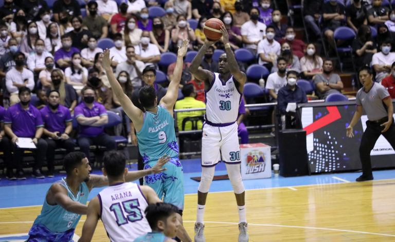 PBA: Converge fends off Phoenix for six straight wins | Inquirer Sports