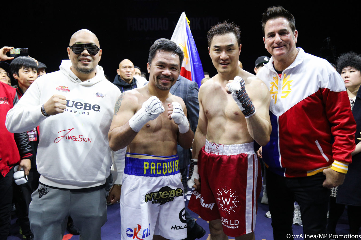 Manny Pacquiao dominates DK Yoo in exhibition | Inquirer Sports