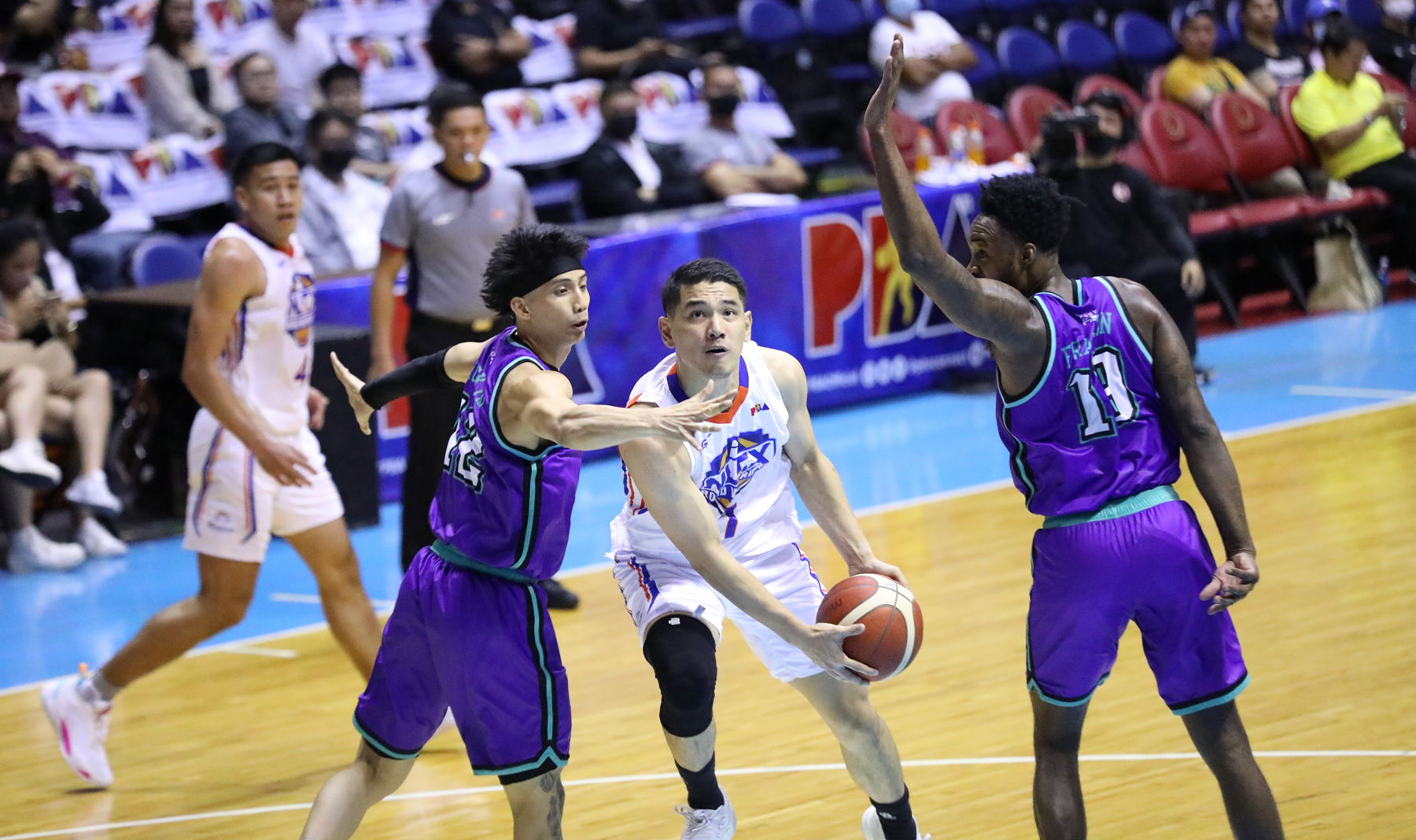 PBA: Kevin Alas comes to the rescue for injury-plagued NLEX | Inquirer ...
