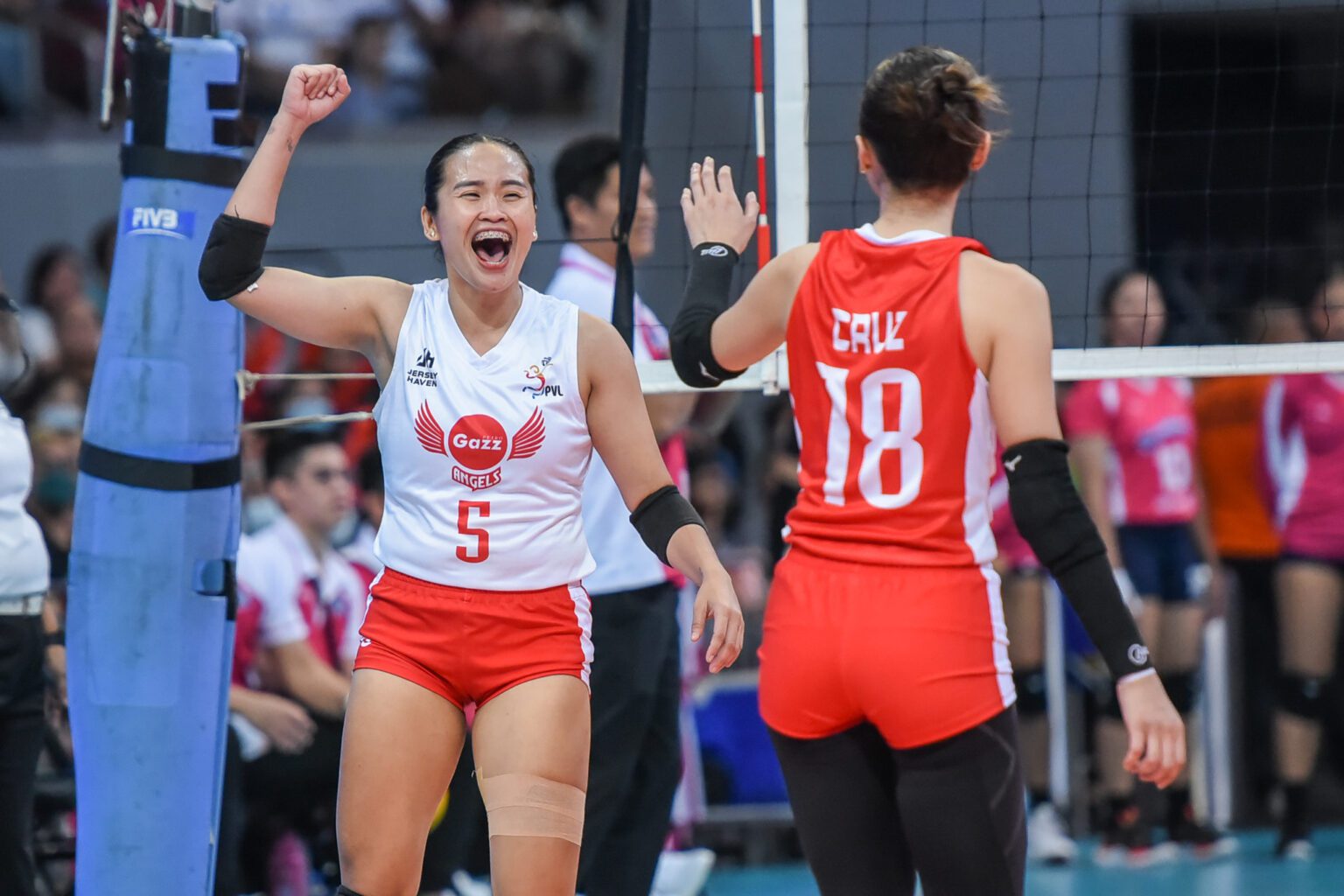 Petro Gazz finally beats Creamline, closes in on PVL title | Inquirer Sports