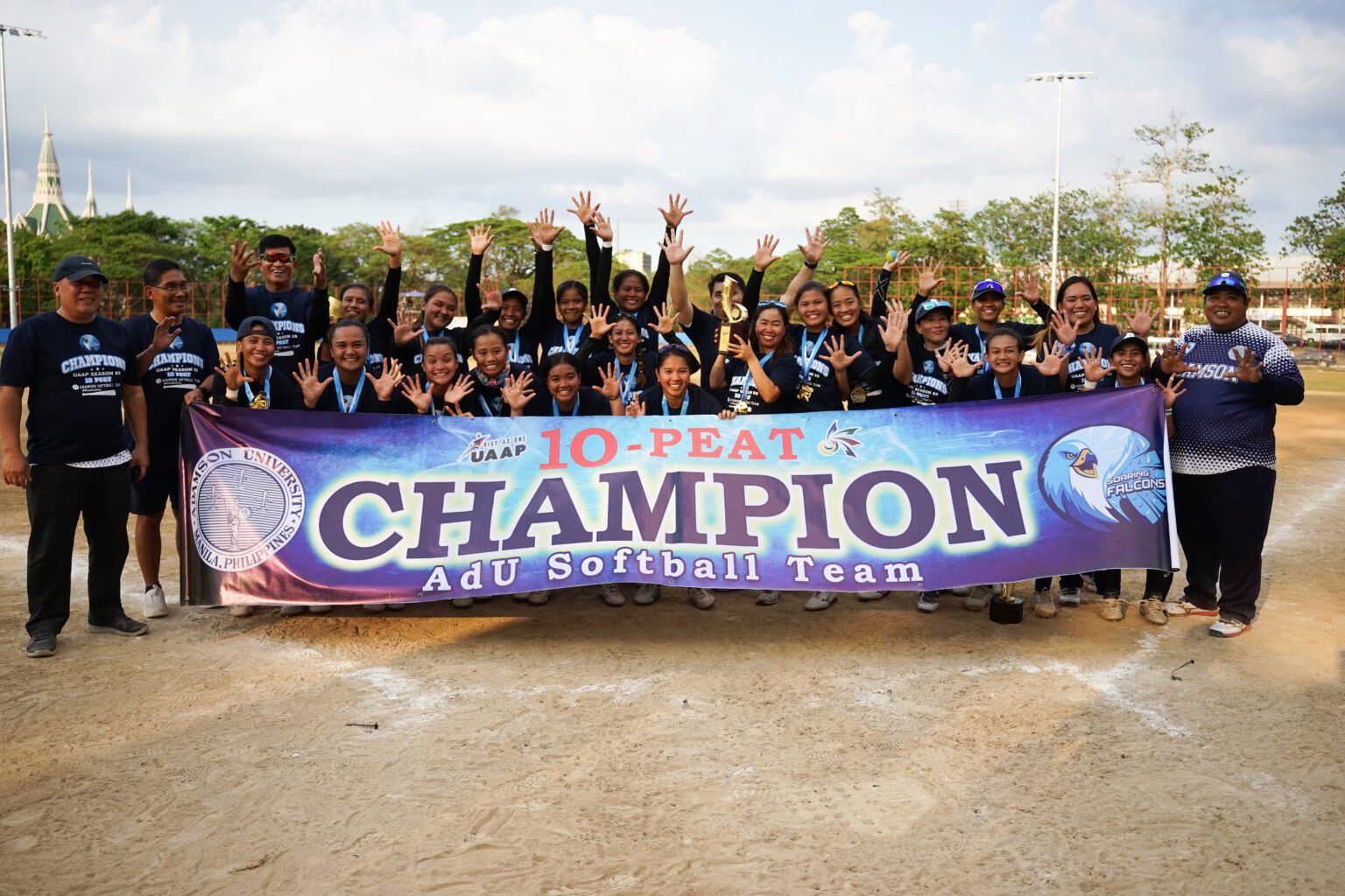 Adamson wins 10th straight UAAP softball title | Inquirer Sports