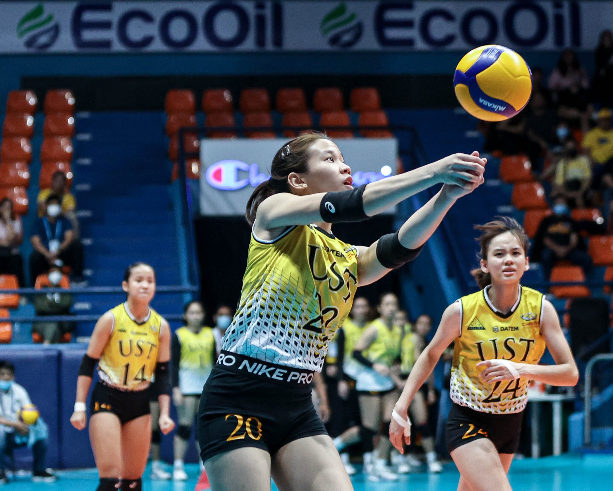 Kung Fu Reyes proud of UST high school standouts Vanessa Bangayan, KC ...