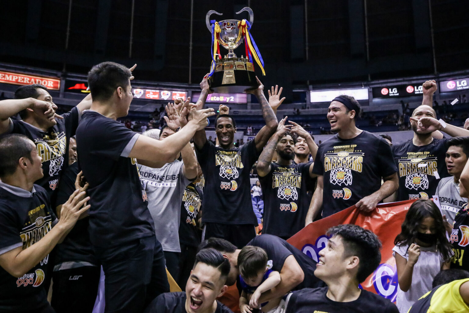 Rondae Hollis-Jefferson's Boracay vacation turns into TNT title ...