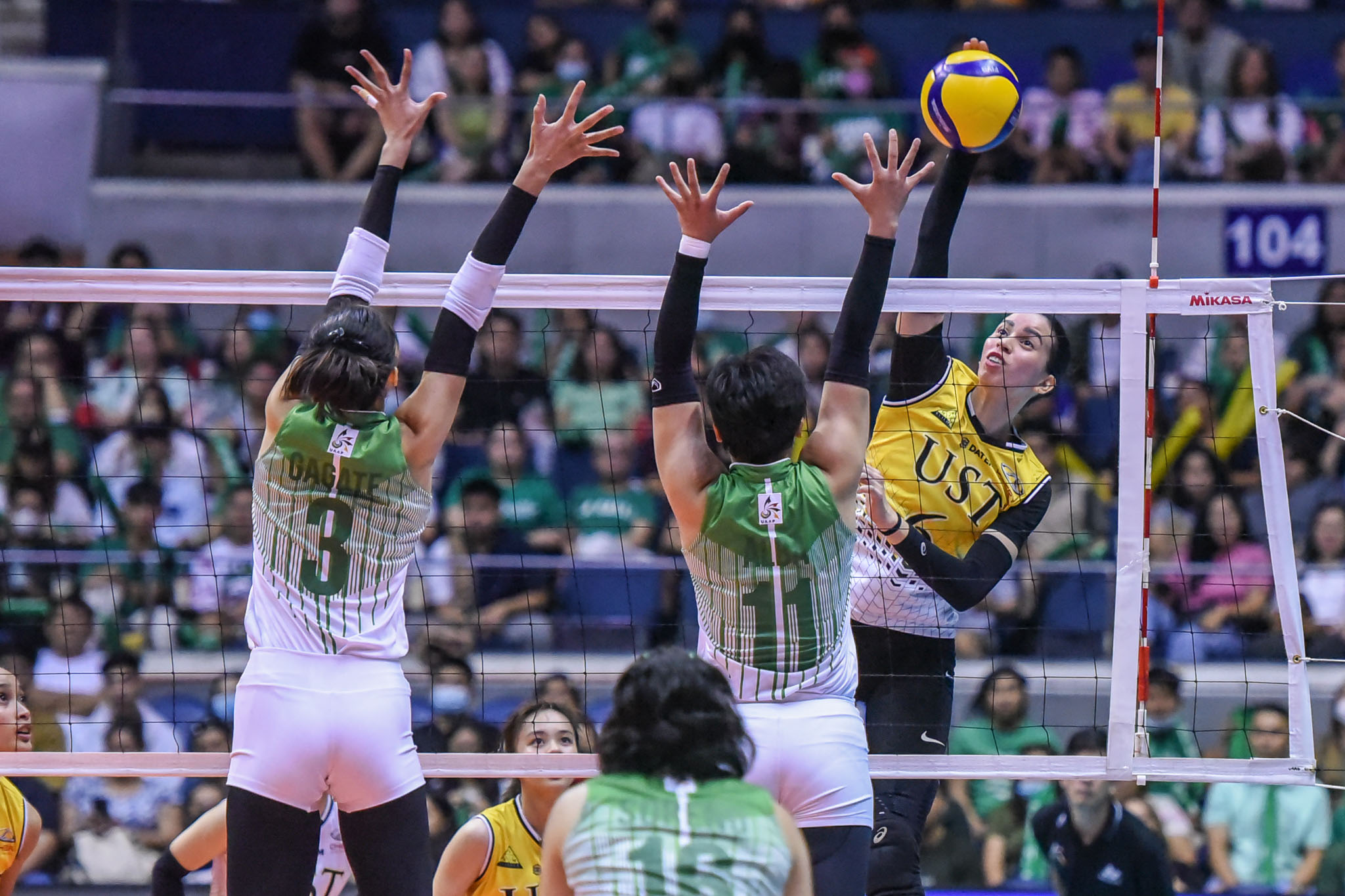 UAAP: Eya Laure deflects credit to team after big UST win over La Salle ...