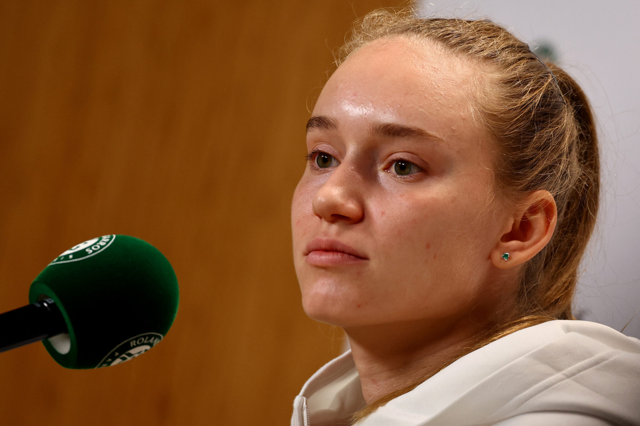 Elena Rybakina pulls out of French Open due to illness | Inquirer Sports