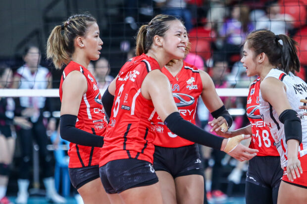 PVL: Sisters EJ, Eya Laure thrilled to share the court again to boost Chery Tiggo | Inquirer Sports