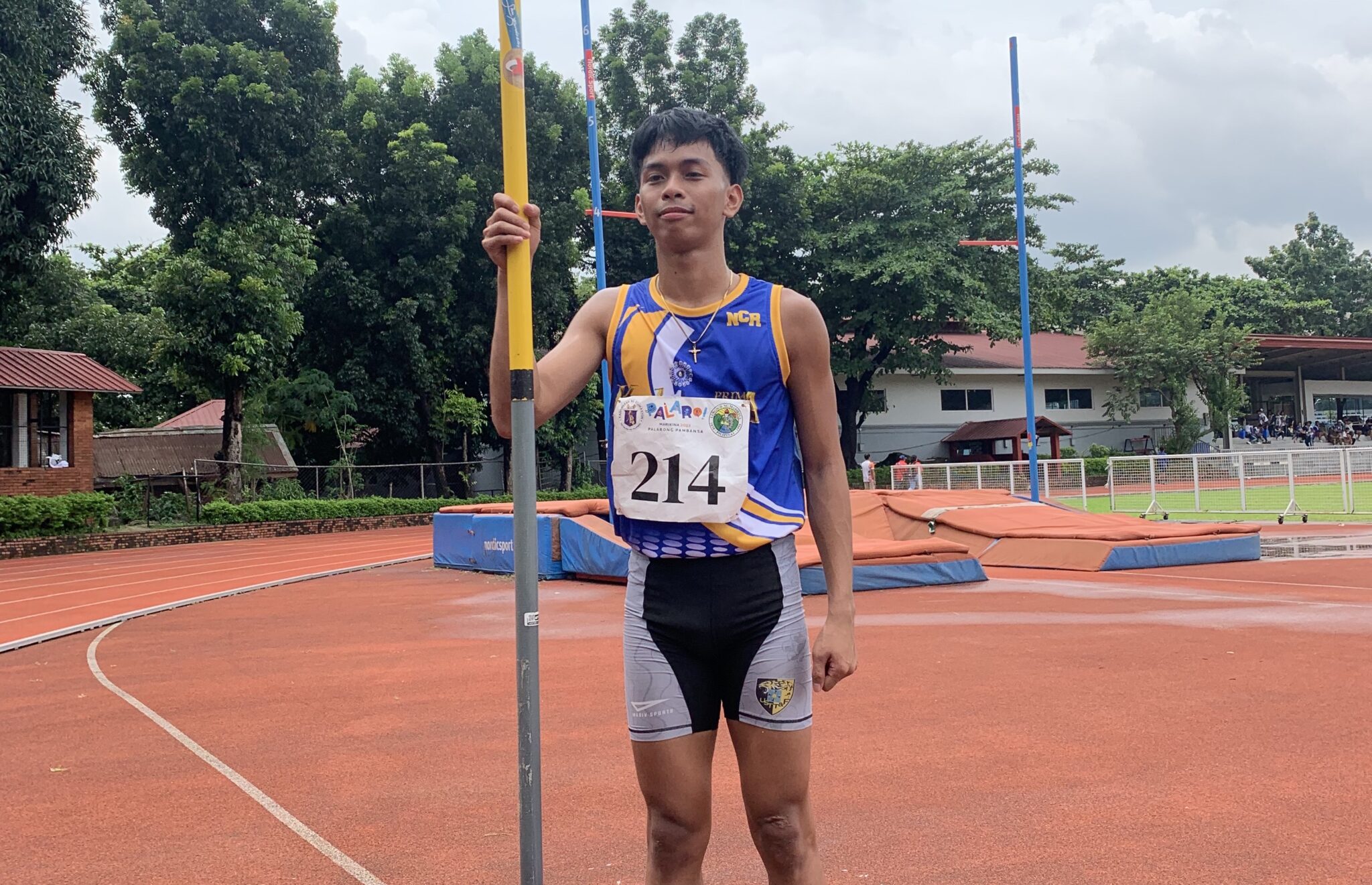 Palarong Pambansa: Sean Henry Narag channels his idol EJ Obiena to win ...