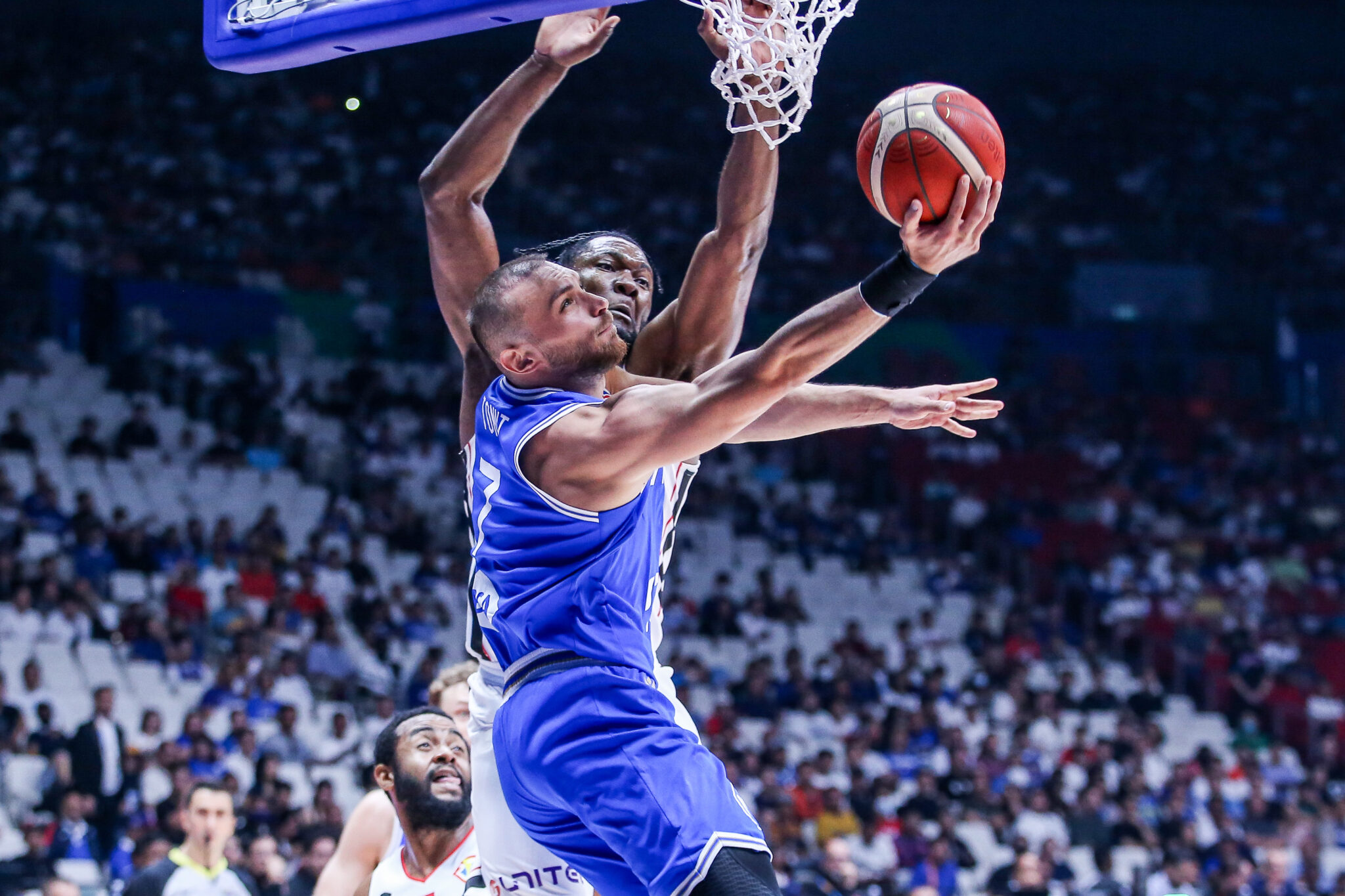 Fiba World Cup: Simone Fontecchio, Italy fend off Angola | Inquirer Sports
