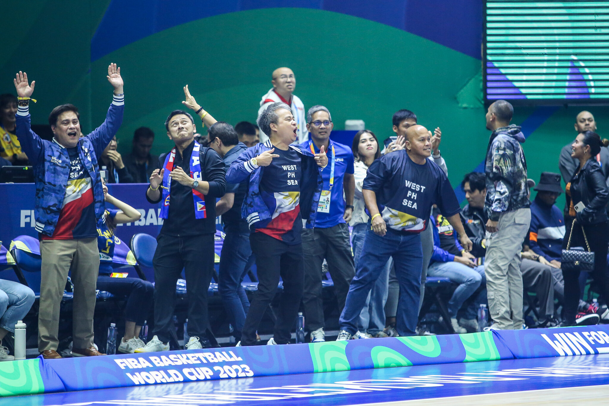 Senators cheer Gilas win vs ‘bully’ China | Inquirer Sports