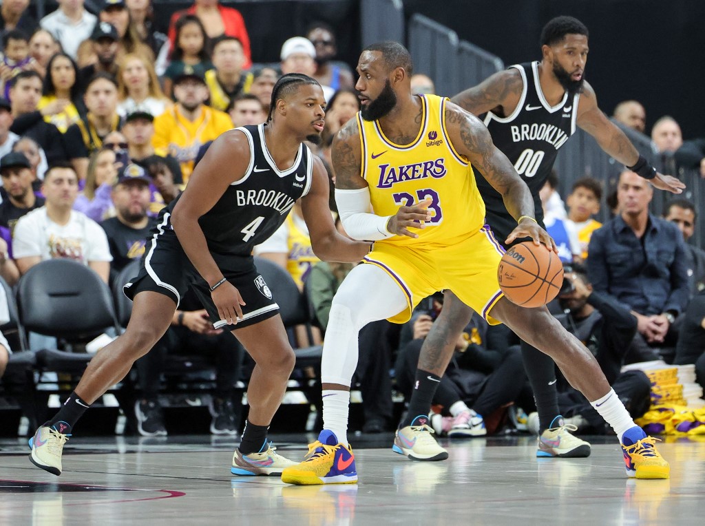LeBron James wears PH-inspired sneaker in NBA preseason debut ...