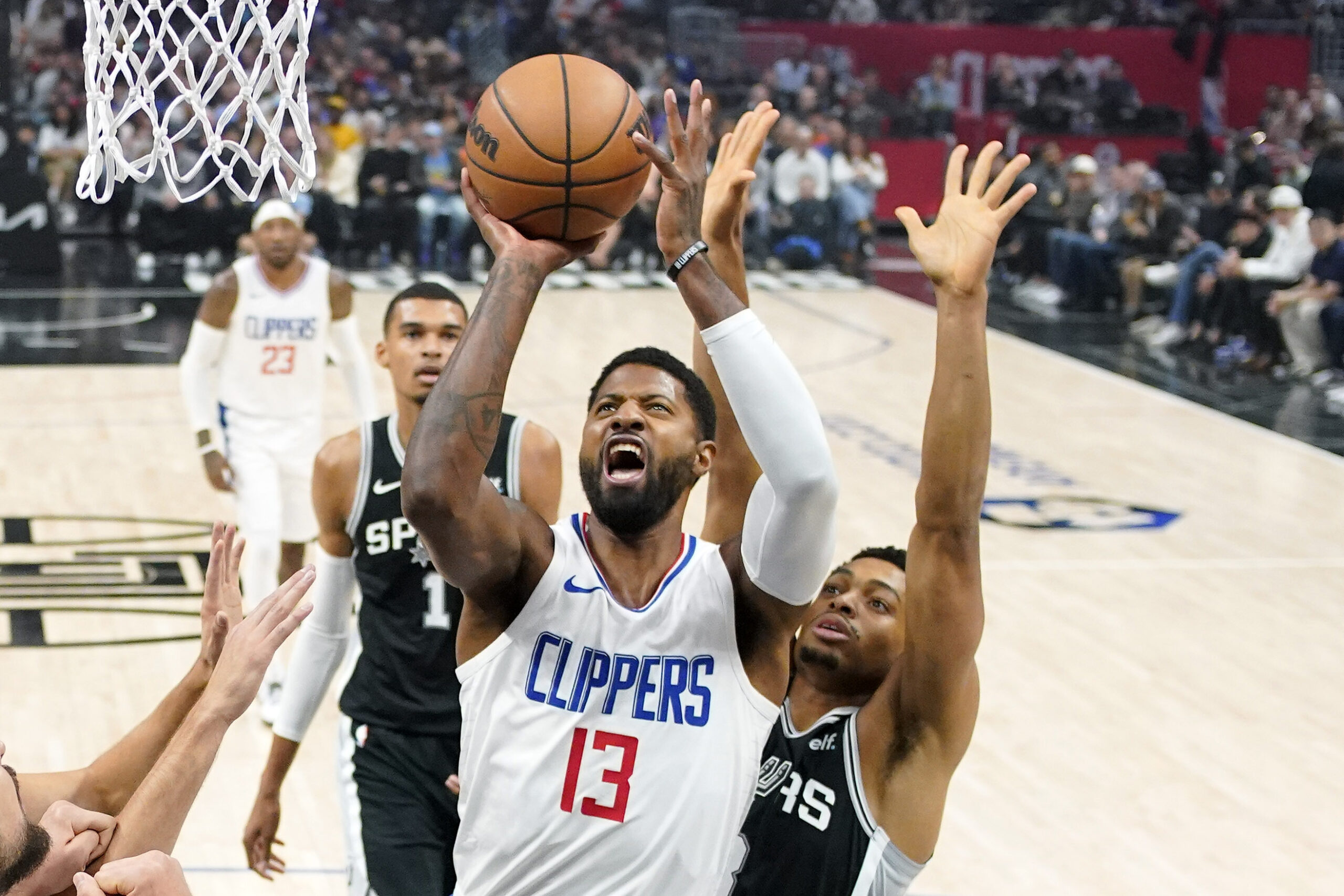 NBA: Clippers stars school Wembanyama, lead Clippers over Spurs ...
