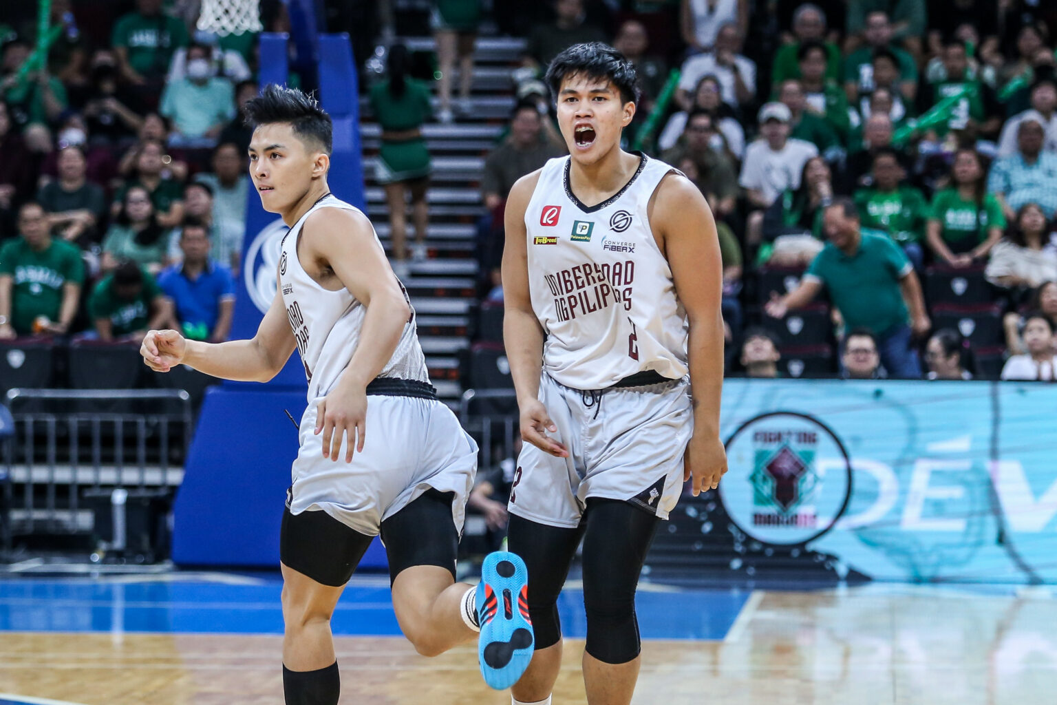 UAAP Finals: UP dominates La Salle in Game 1 | Inquirer Sports
