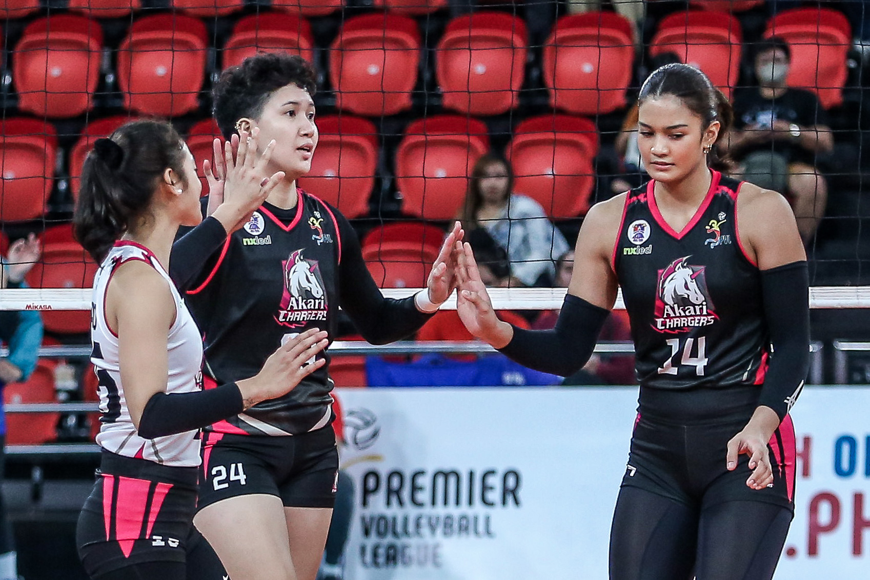 PVL: Fifi Sharma stars in latest win as Akari keeps semifinals hopes ...