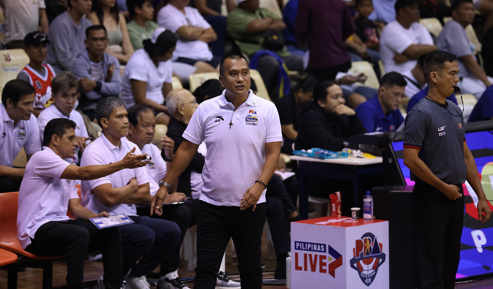 Tyler Bey, 'everyone's best friend,' easily forging chemistry with ...