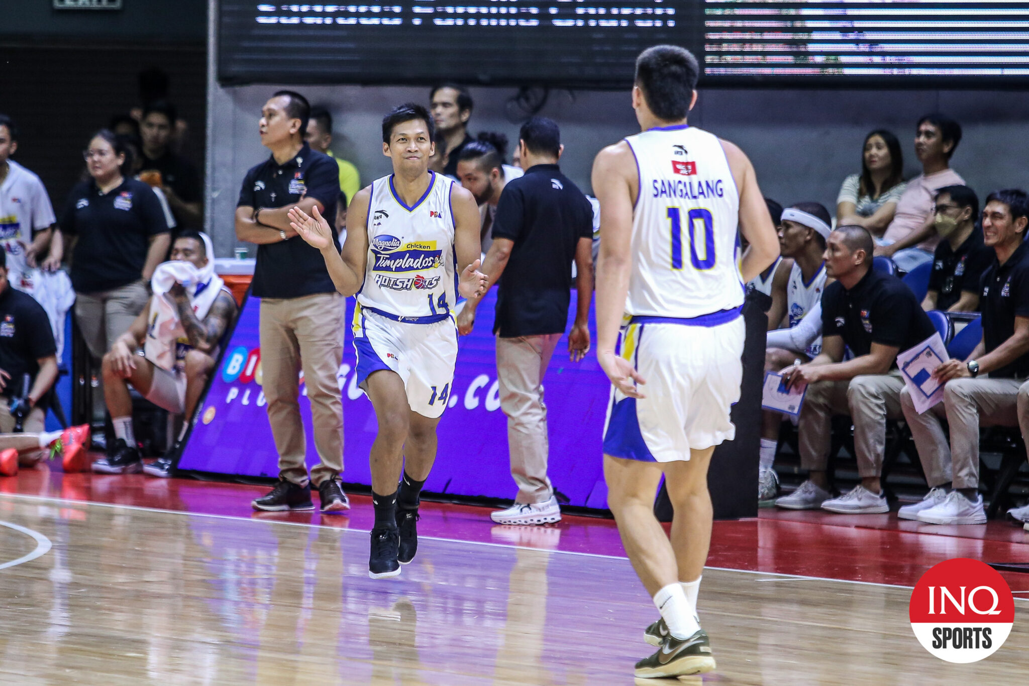 PBA Finals: Abueva lauded for handling ‘distractions’ properly